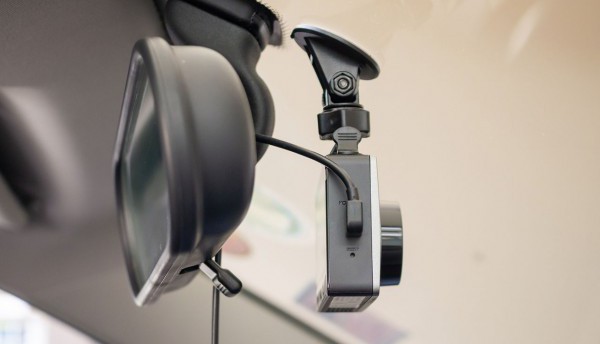 Renesas unveils four-channel AHL video decoder for automotive ...