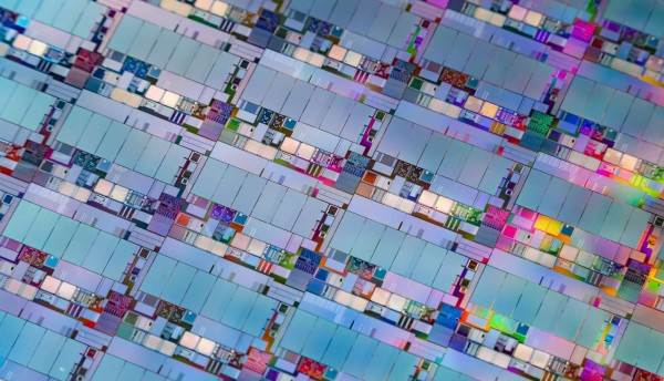 Road map to revenue: Comparing the product and platform strategies of ...