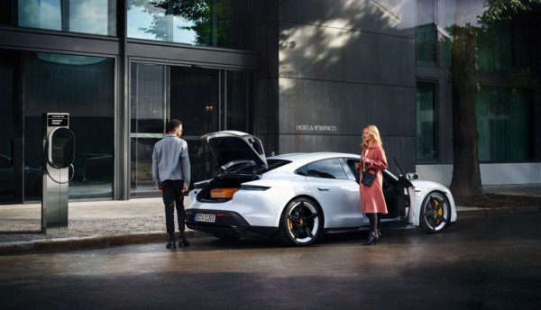 Porsche to install 900 more destination chargers by end of 2020 ...